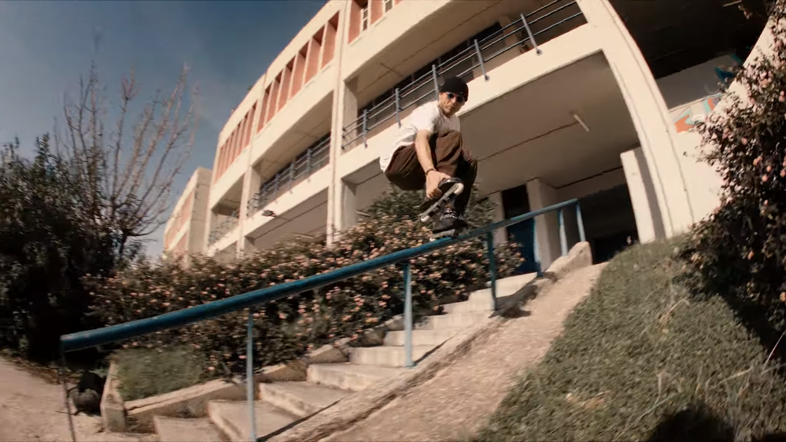 JO ZENK | LOOSE ENDS | SYEAHSKATE – Be-Mag