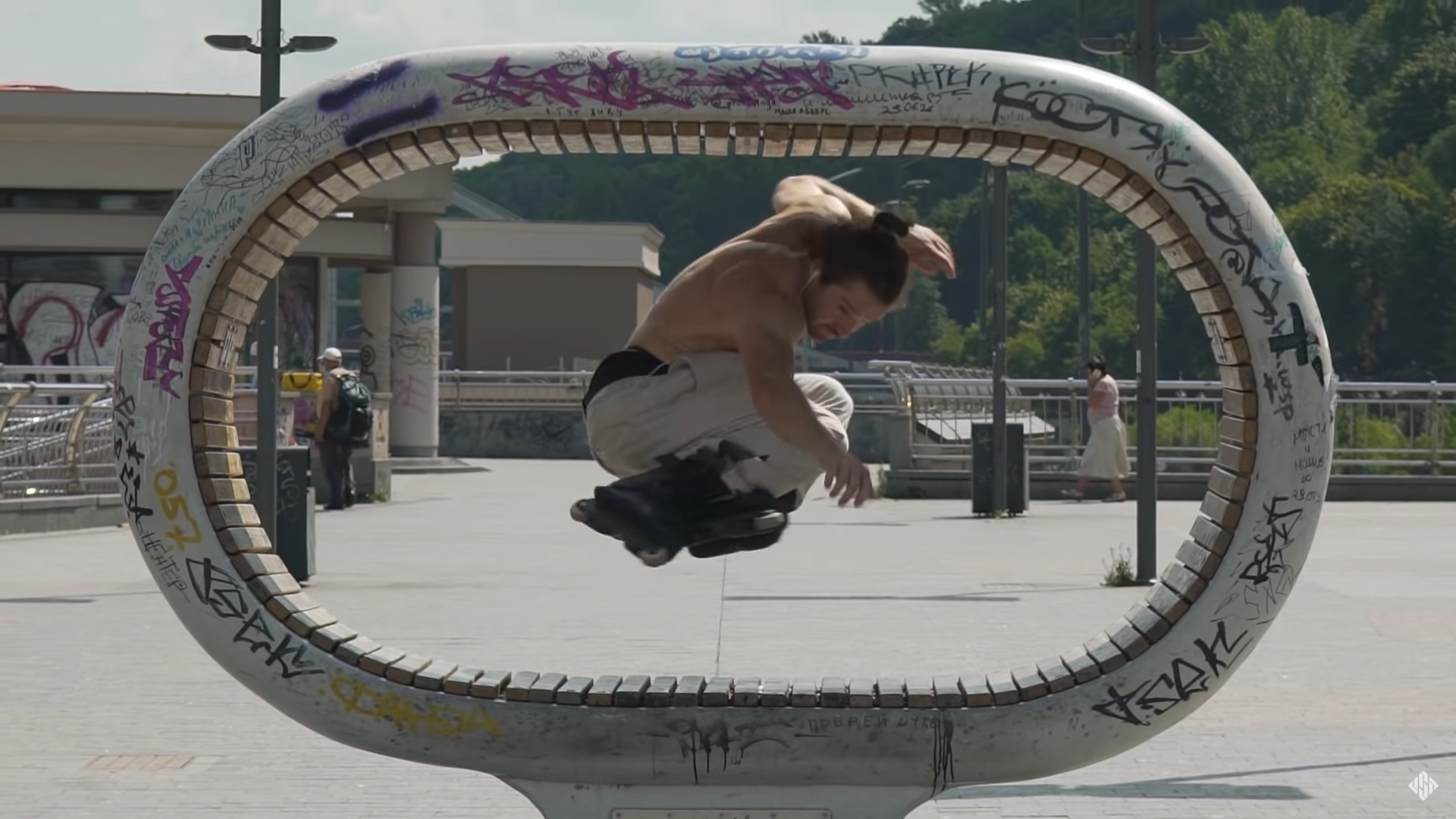 USD SHADOW EUGEN ENIN SKATE PROMO – Be-Mag