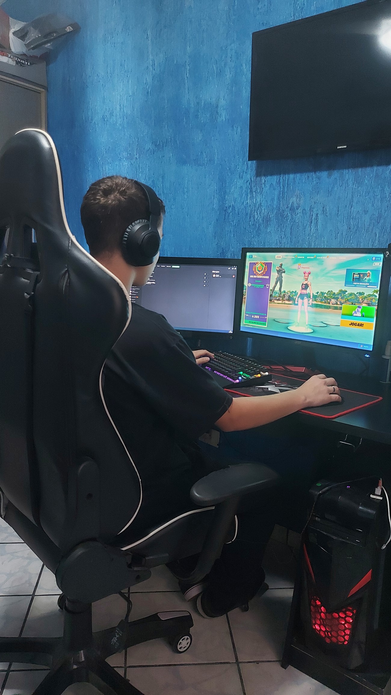 INTERVIEW WITH DANILO SENNA | UP AND COMING – Be-Mag