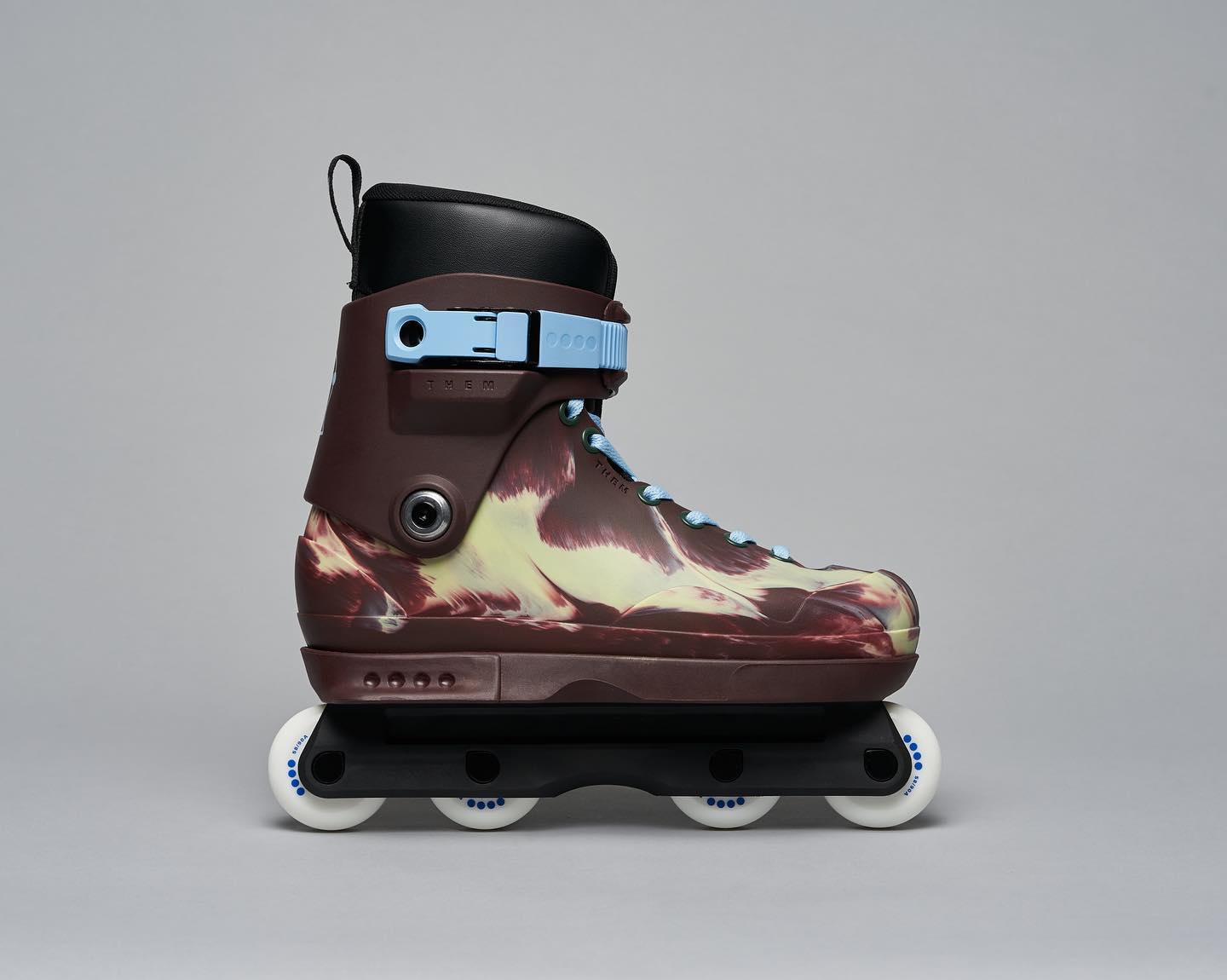JK IN 5D VISION | THEM SKATES X BRAINDEAD – Be-Mag