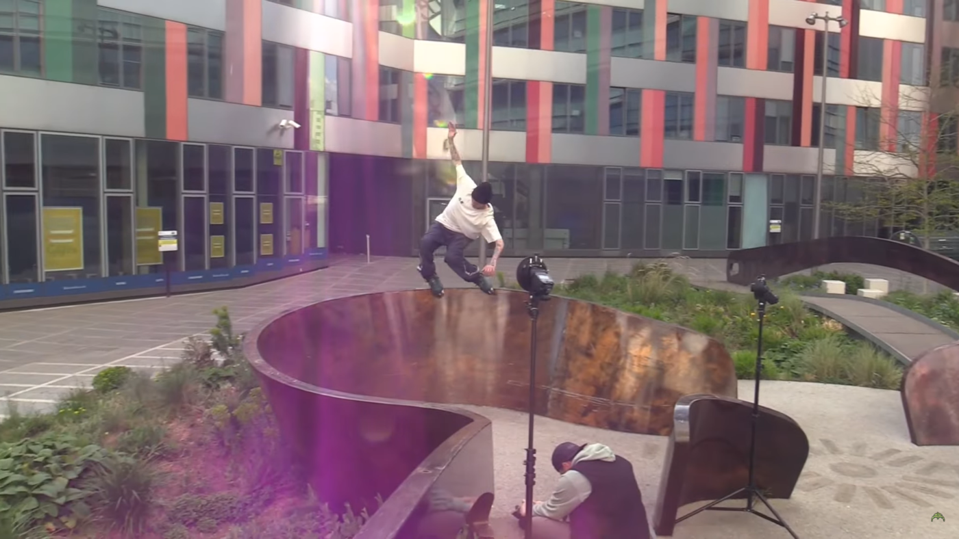 FLAVOURS || AN ALEX BURSTON JOINT – Be-Mag